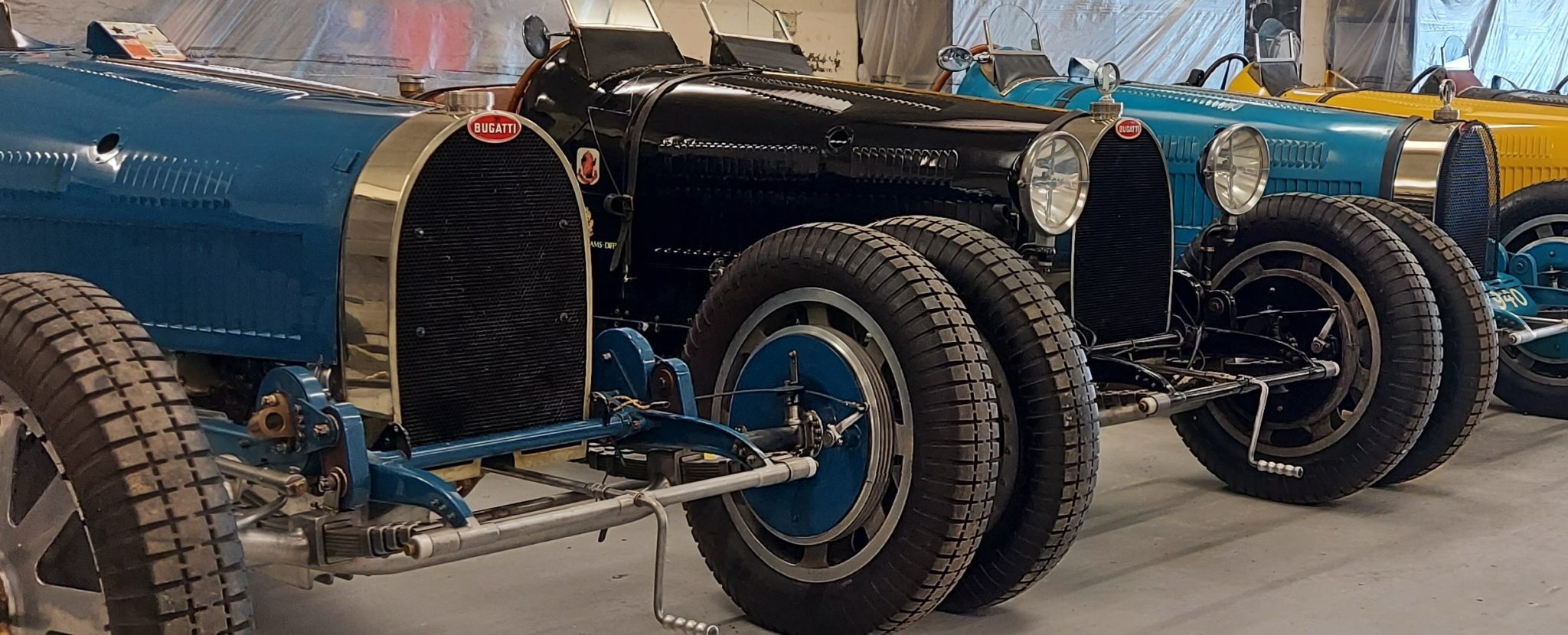 Bugatti Workshop Tour - Fiat 500 Club